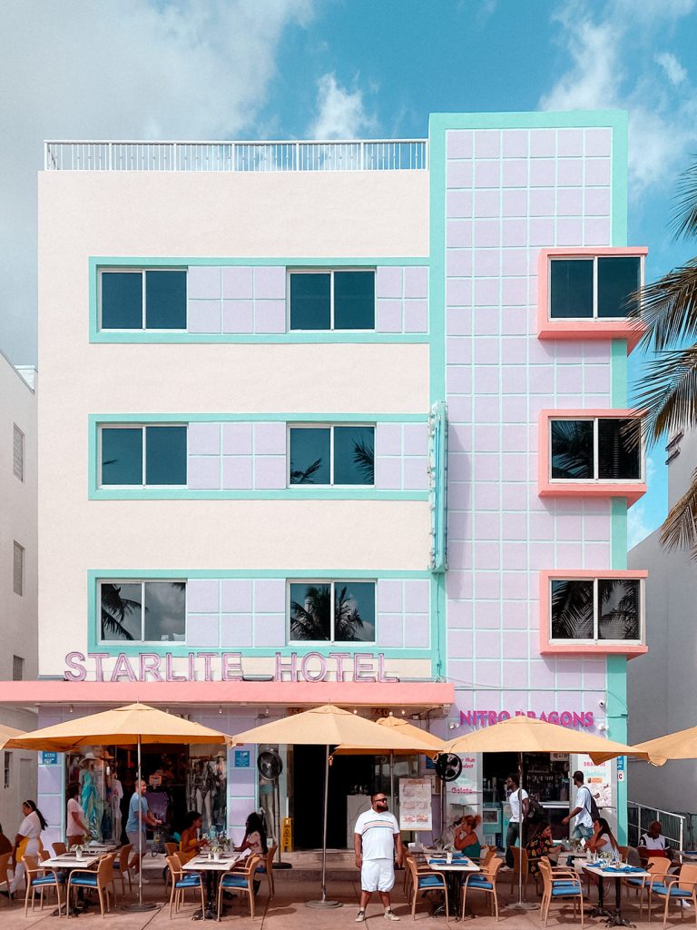 iPhone Architecture Photography in Miami Beach